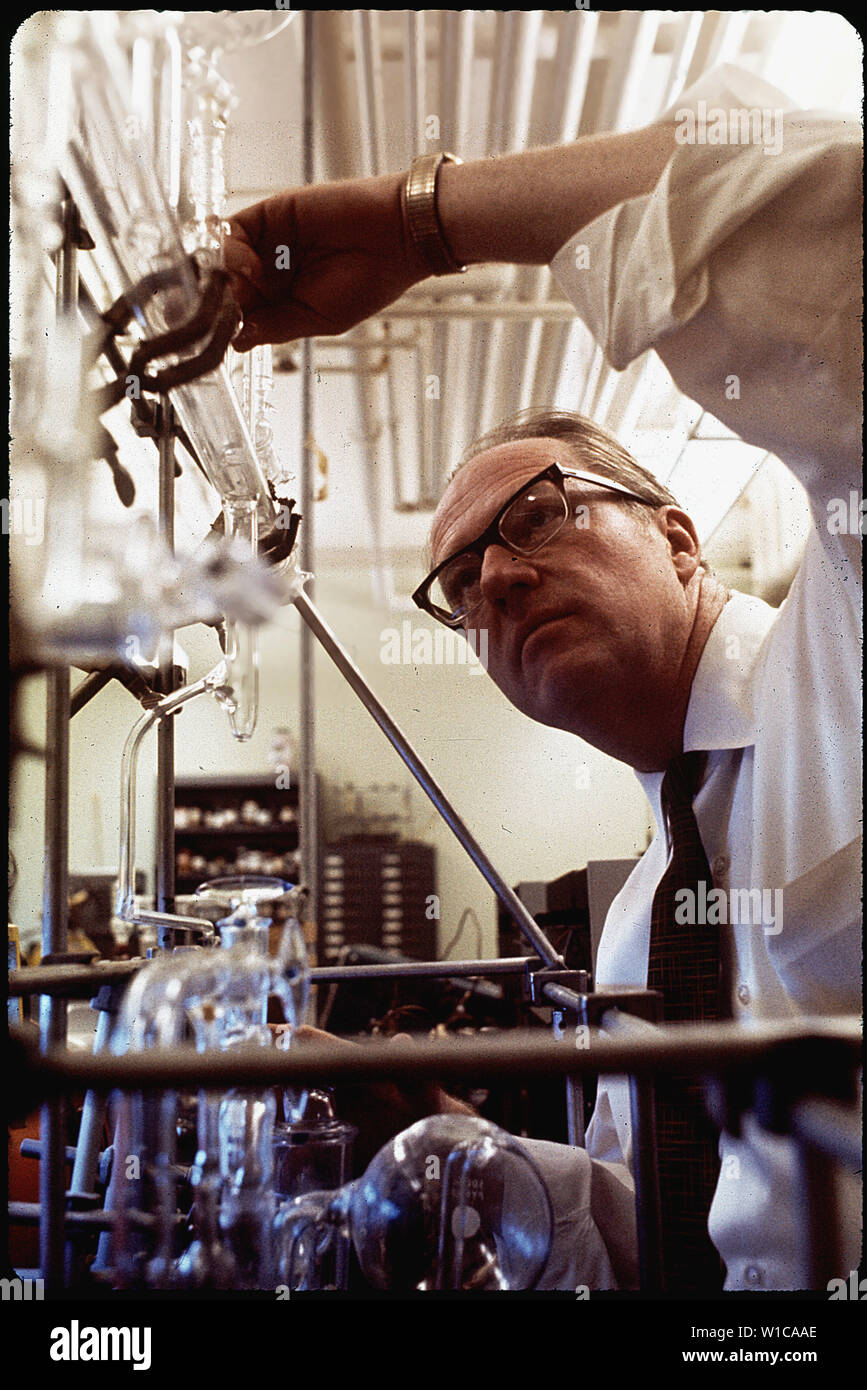 EDGAR STEPHENS, PROFESSOR OF ENVIRONMENTAL SCIENCE AT THE STATEWIDE AIR ...