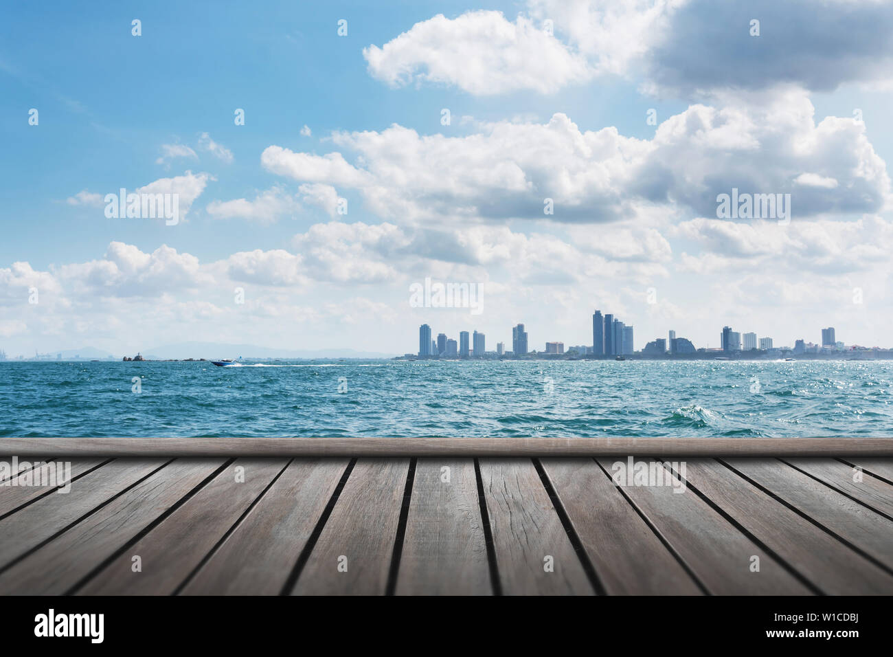Peaceful table top hi-res stock photography and images - Alamy