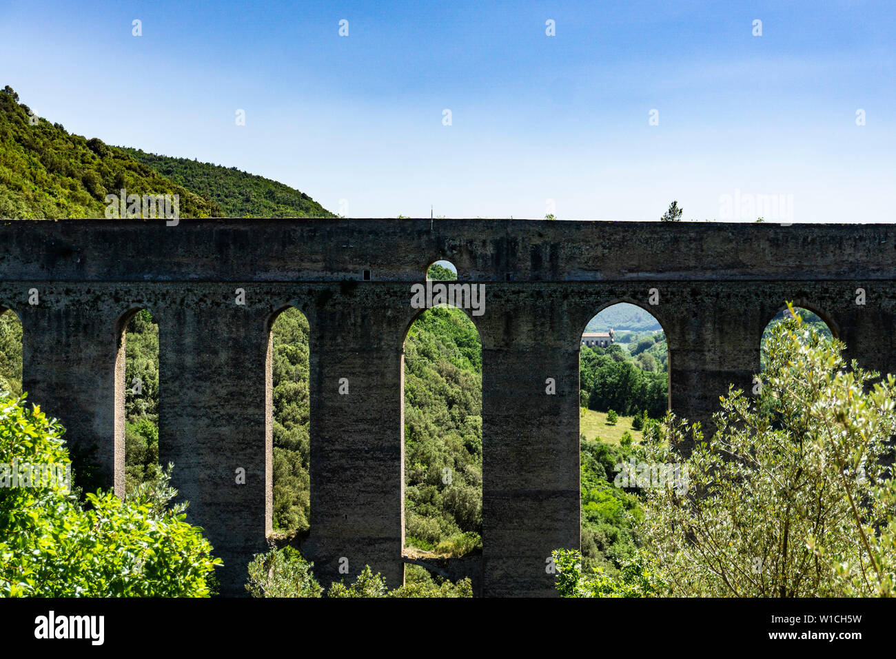 Bridge of Towers Ponte delle Torri Aqueduct to Spoleto Italy Stock ...