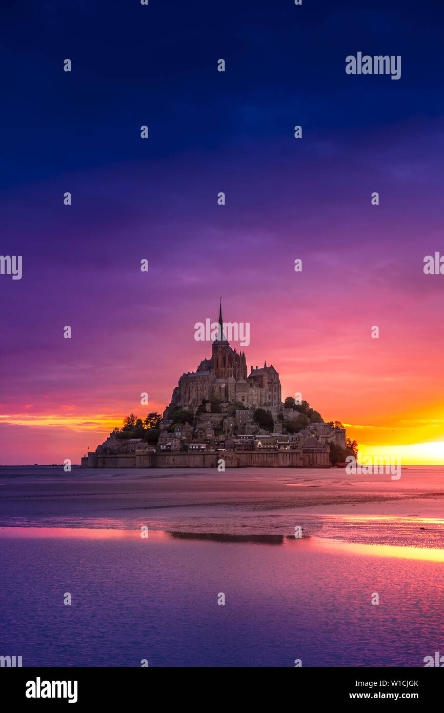 Mont Saint-Michel view in the sunset light. Normandy, France Stock ...