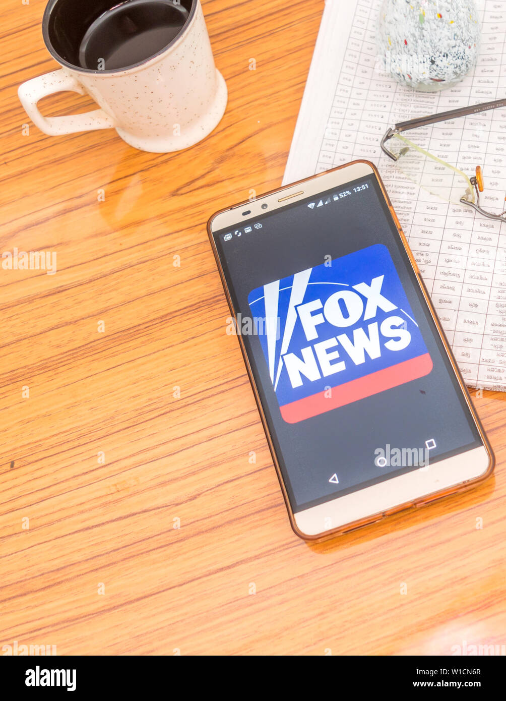 Fox broadcasting company hi-res stock photography and images - Alamy