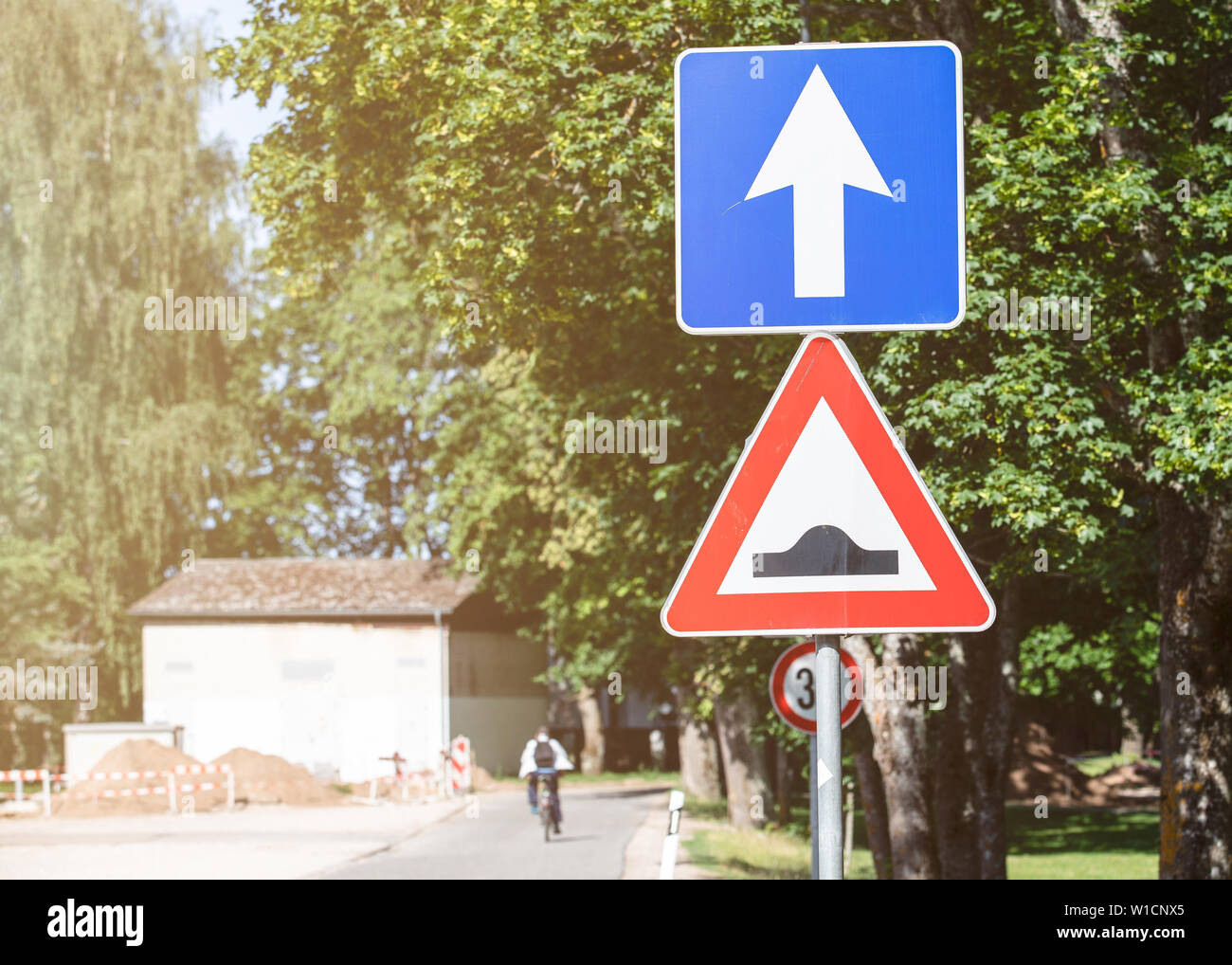 Caution uneven pavement hi-res stock photography and images - Alamy