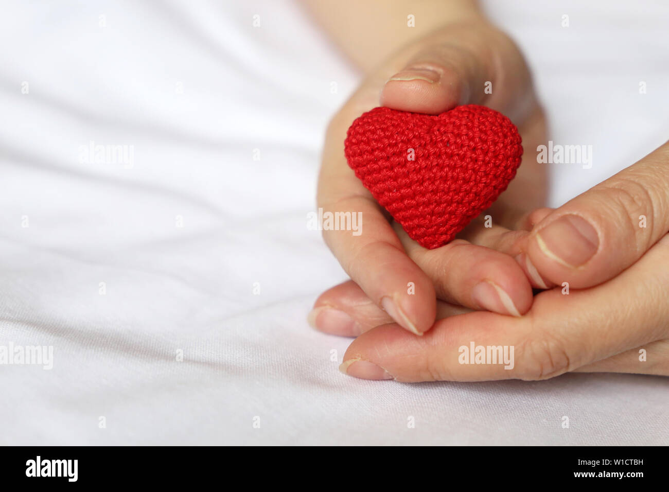 Cancer day hands hi-res stock photography and images - Alamy