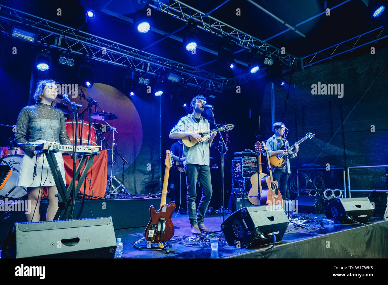 Blanco pop music hi-res stock photography and images - Alamy