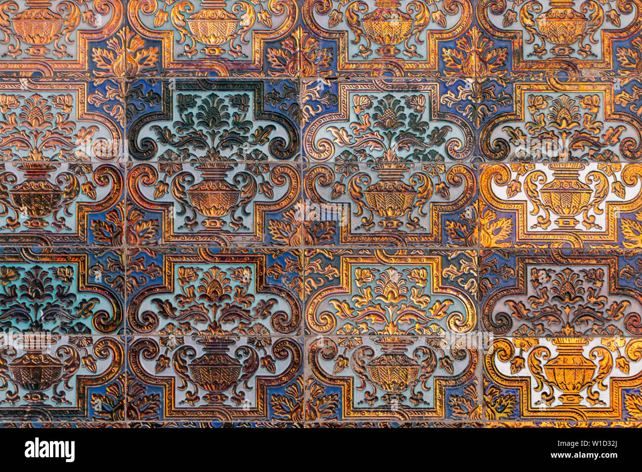 Detail of beautiful spanish azulejo tiles Stock Photo - Alamy