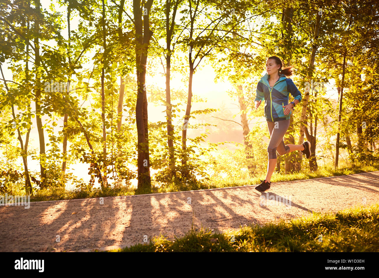 Running in the morning hi-res stock photography and images - Alamy
