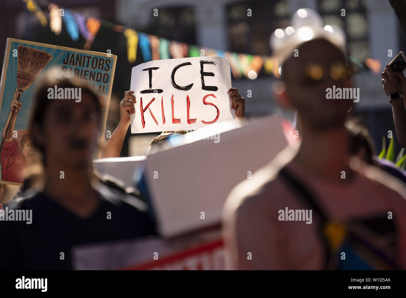 Immigration funeral hi-res stock photography and images - Alamy