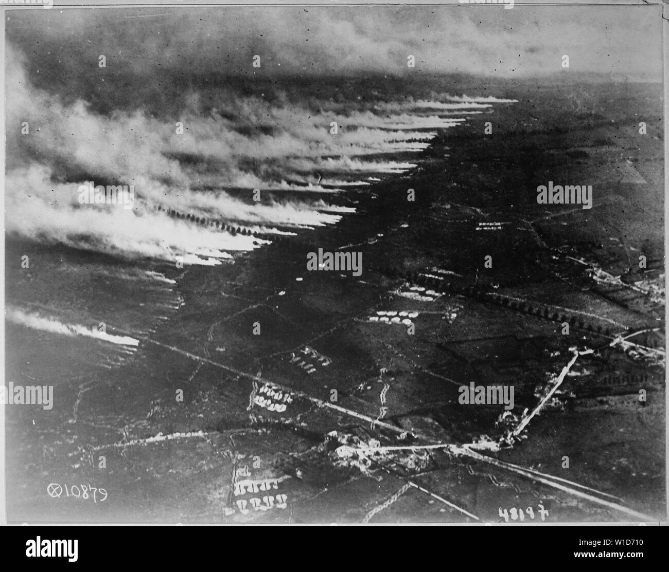 Information advantage hi-res stock photography and images - Alamy