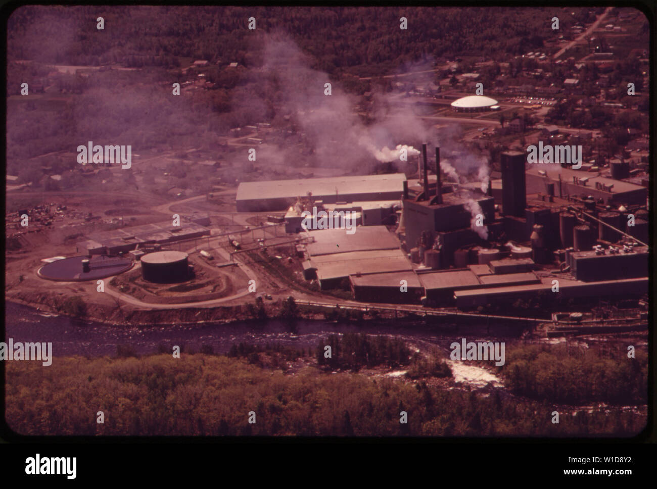 GEORGIA PACIFIC PAPER PLANT, LOOKING EAST Stock Photo - Alamy