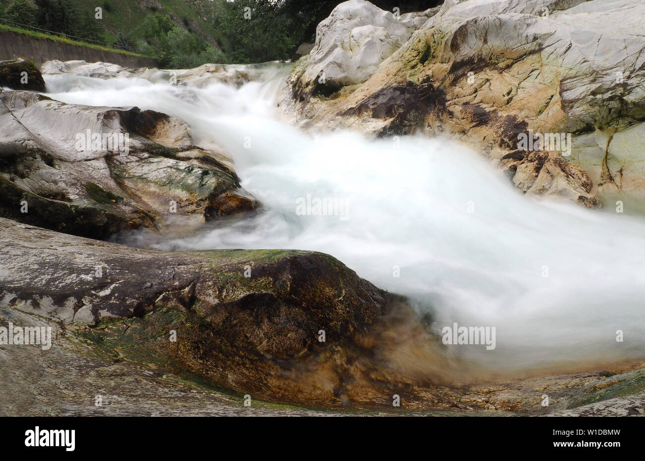 Fiume serio hi-res stock photography and images - Alamy