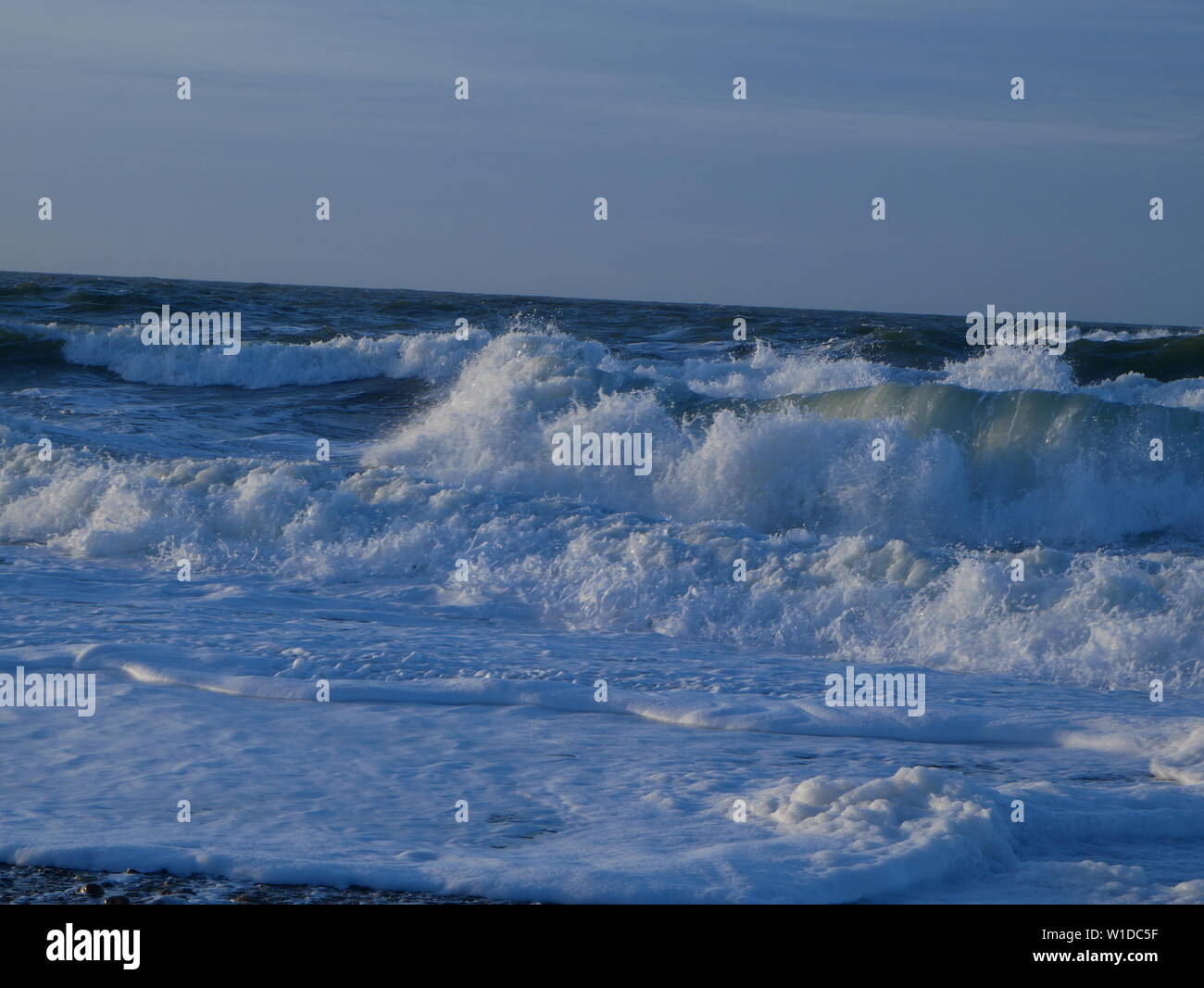 Wellenrecher hi-res stock photography and images - Alamy
