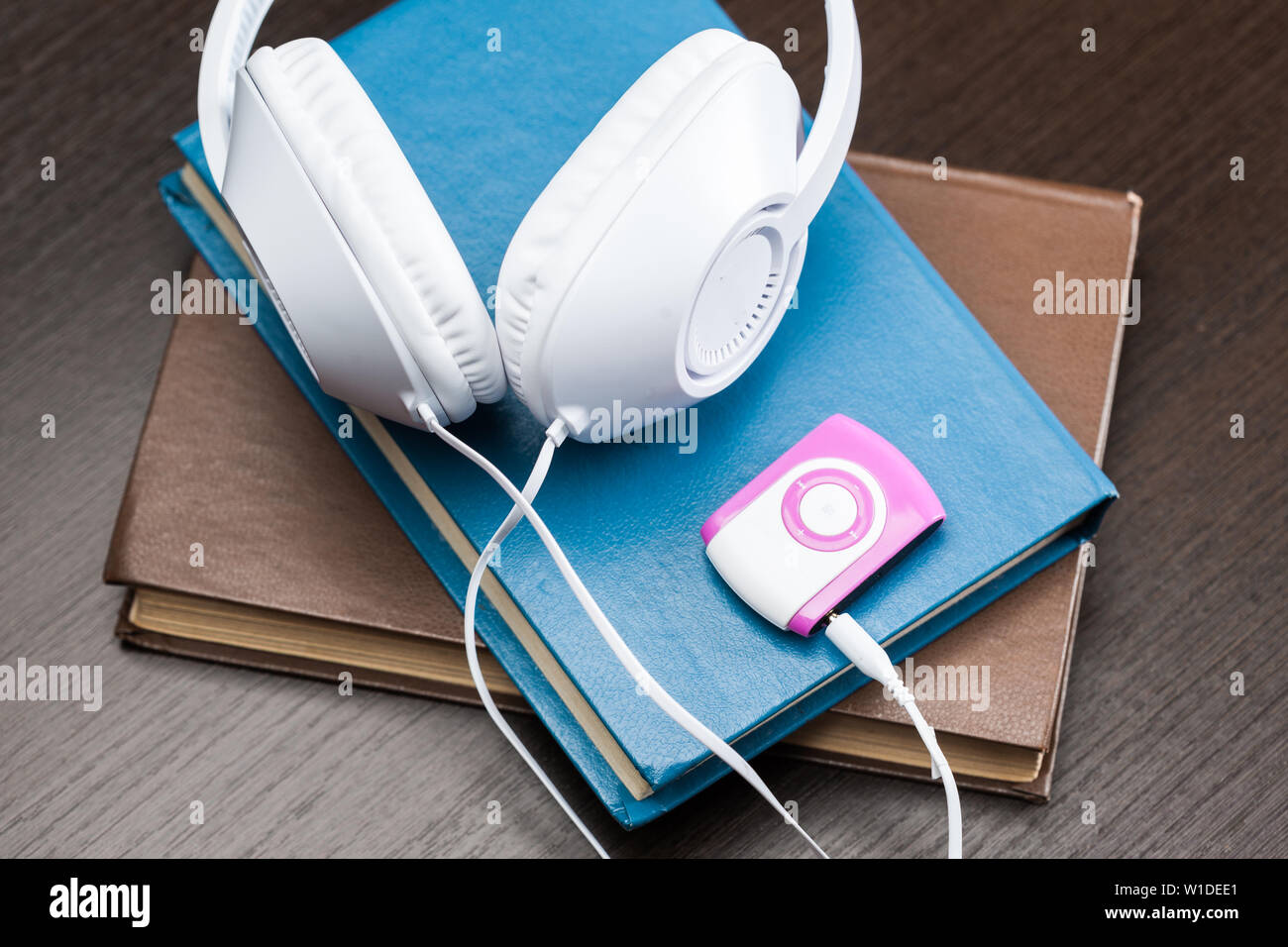 Audio fiction books hi-res stock photography and images - Alamy