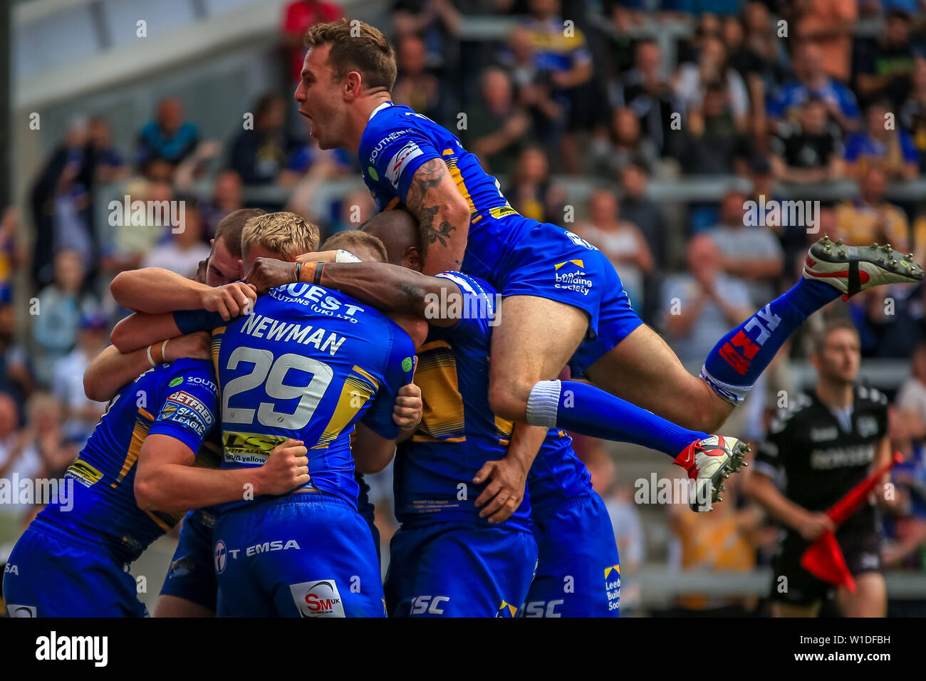 30th June 2019 , Emerald Headingley Stadium, England; Betfred Super ...