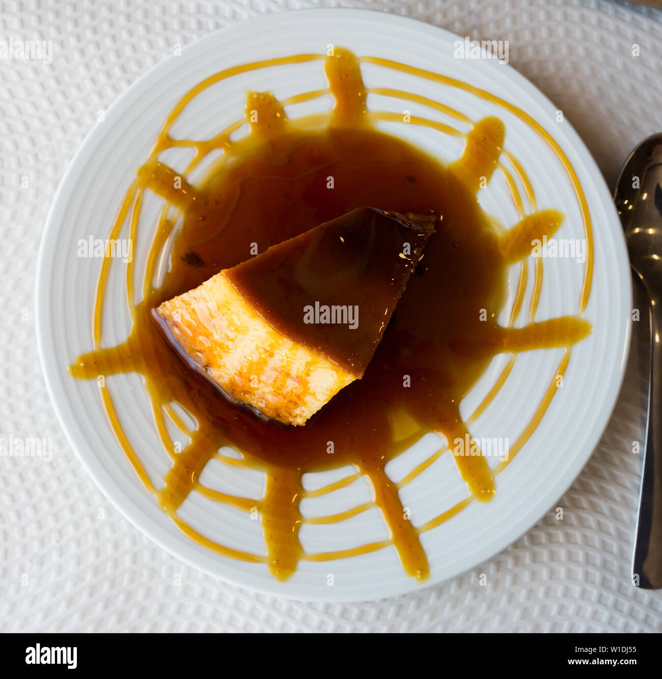 Cafe con nata hi-res stock photography and images - Alamy