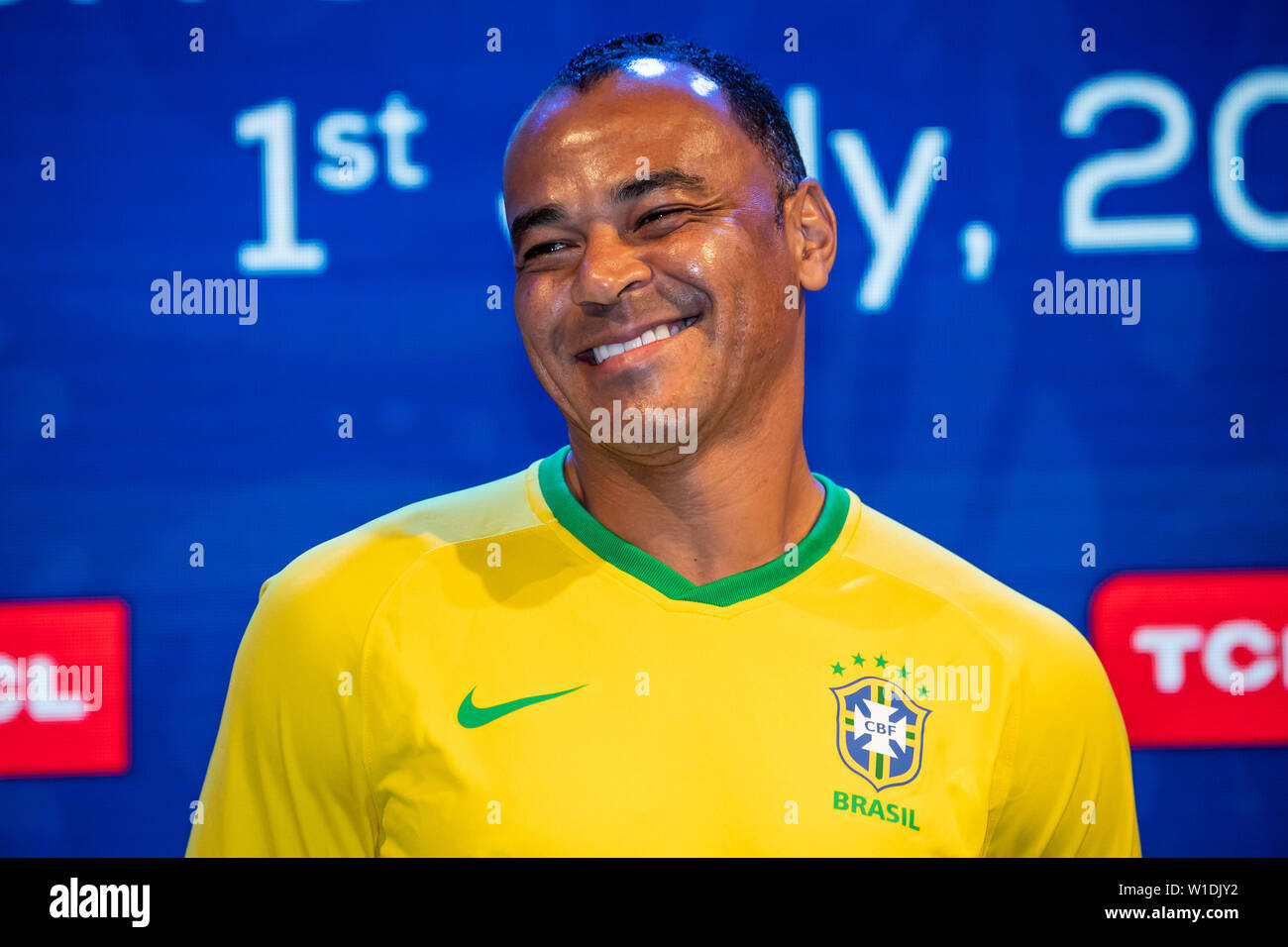 Soccer player sao paulo brazil hi-res stock photography and images - Alamy