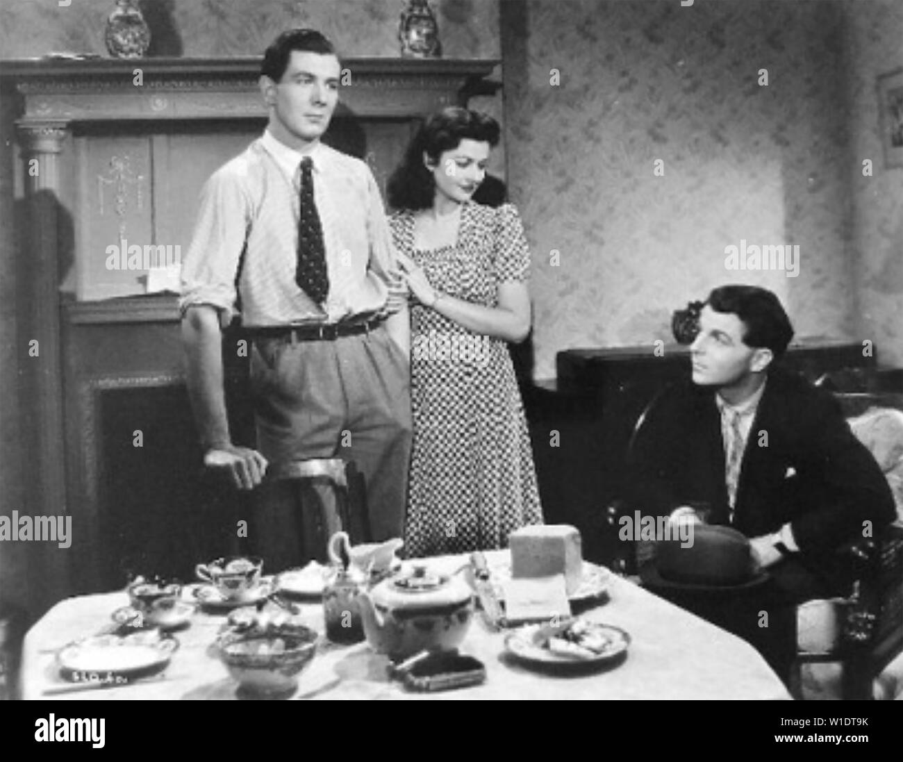 THE STARS LOOK DOWN 1940 British Lion film with Michael Redgrave at ...