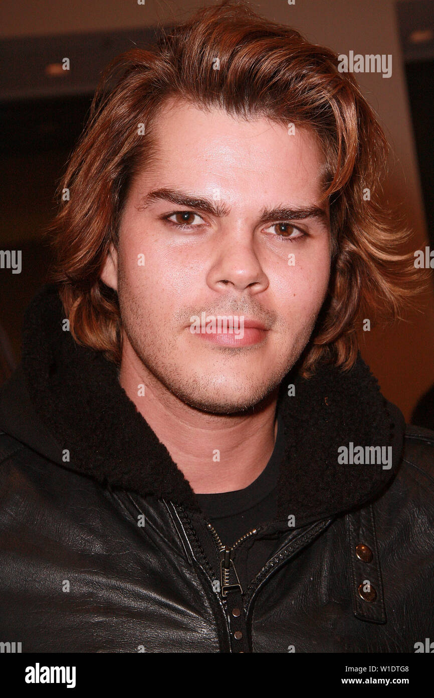 New York, USA. 5 February, 2009. Artist, David Foote at the opening of the Loris Diran Flagship ...