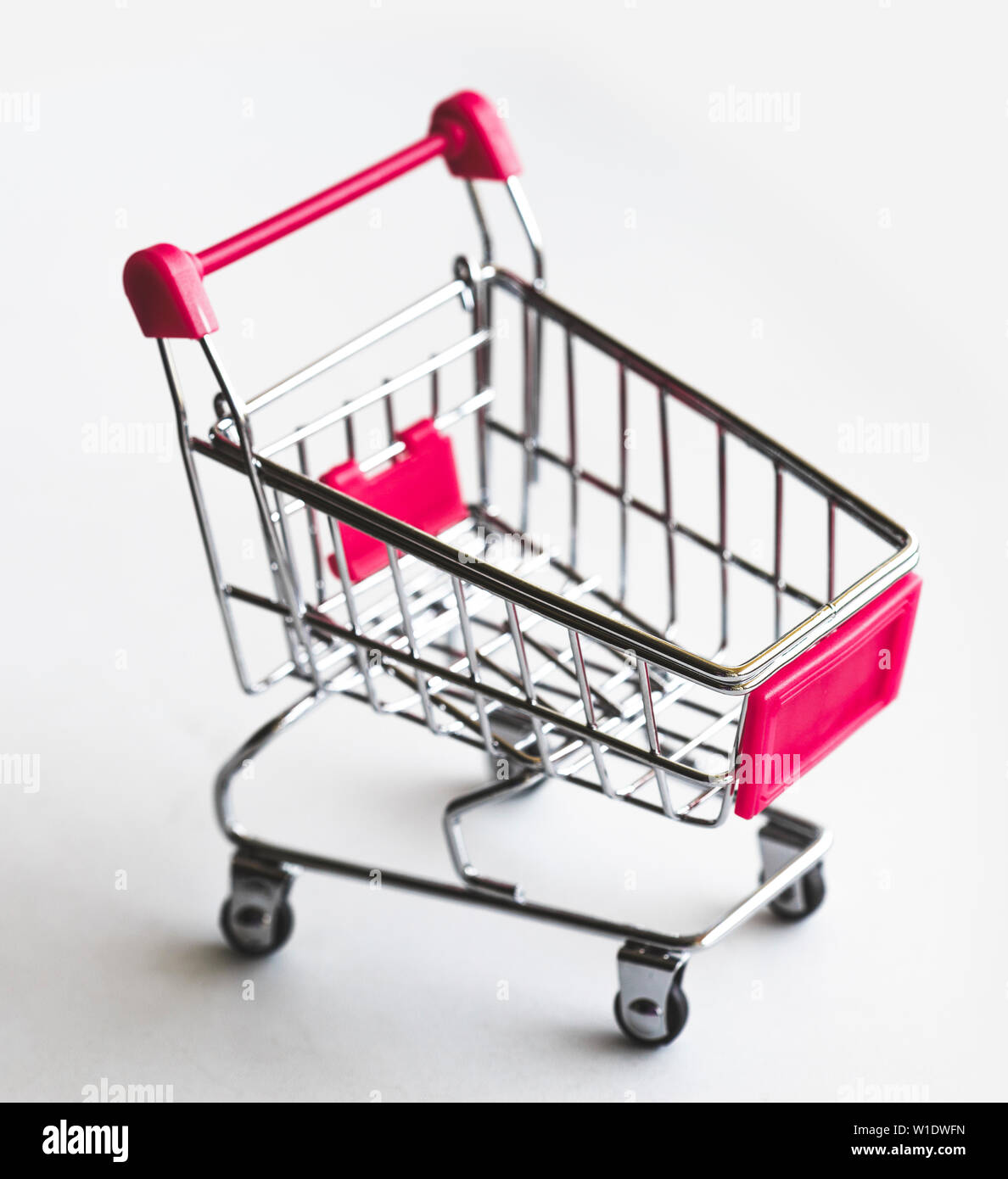 Grocery Supermarket Realistic Trolley Cart, Empty Shopping Cart for ...