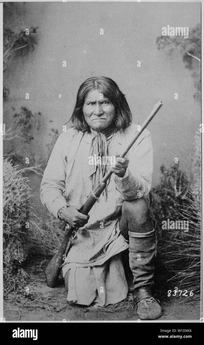 Geronimo with rifle hi-res stock photography and images - Alamy