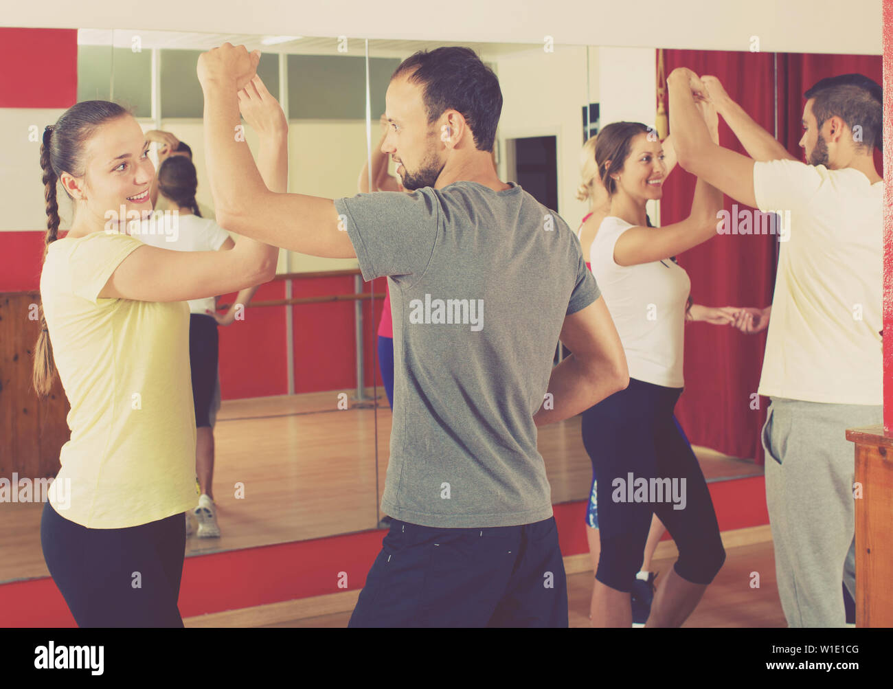 Couple dancing lambada hi-res stock photography and images - Alamy