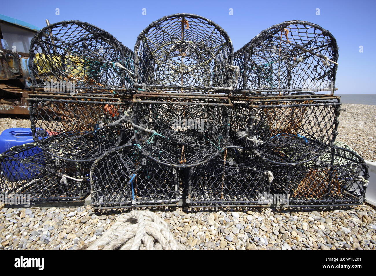 Lobster nets hi-res stock photography and images - Alamy