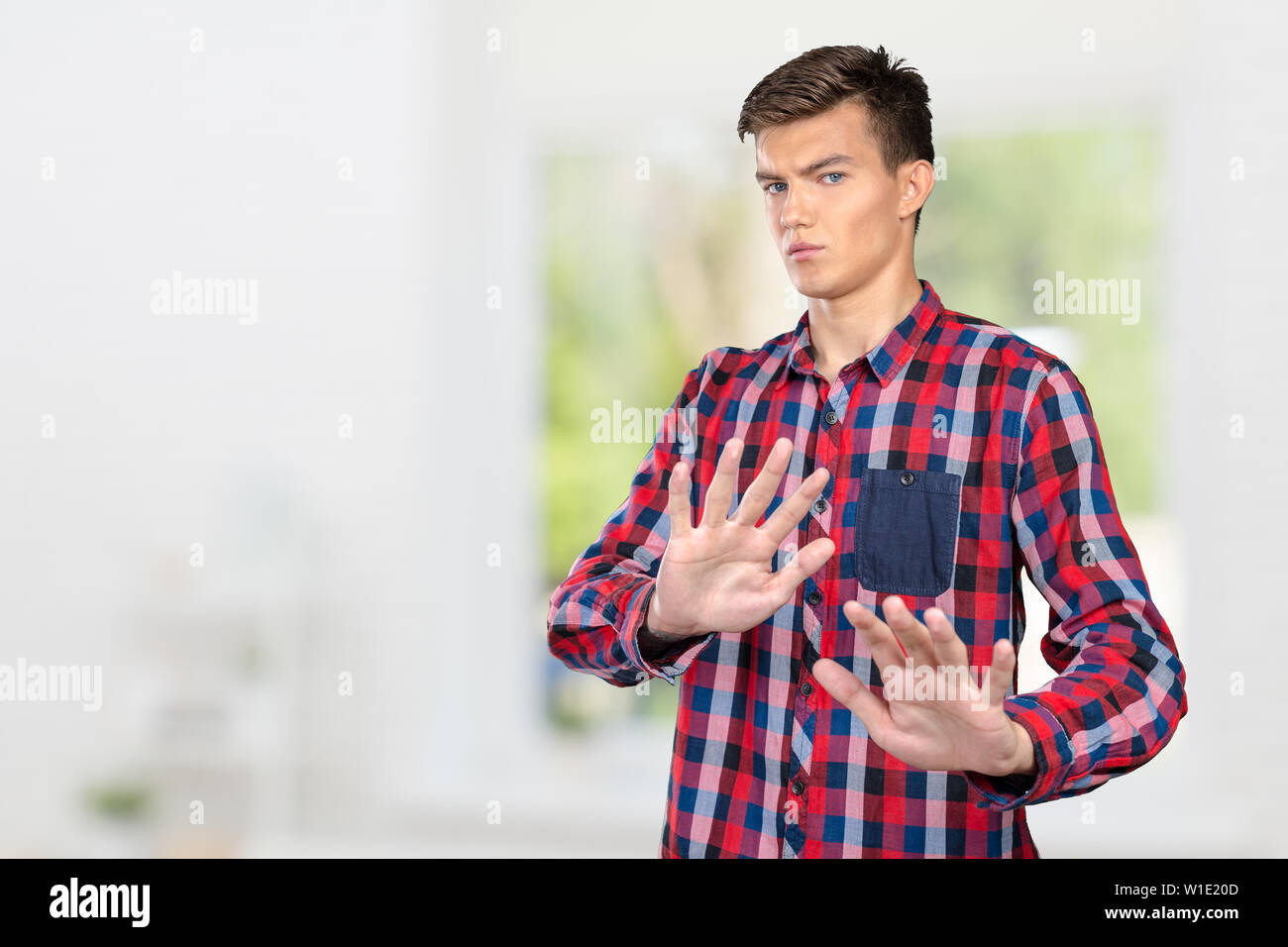 Furious position hi-res stock photography and images - Alamy