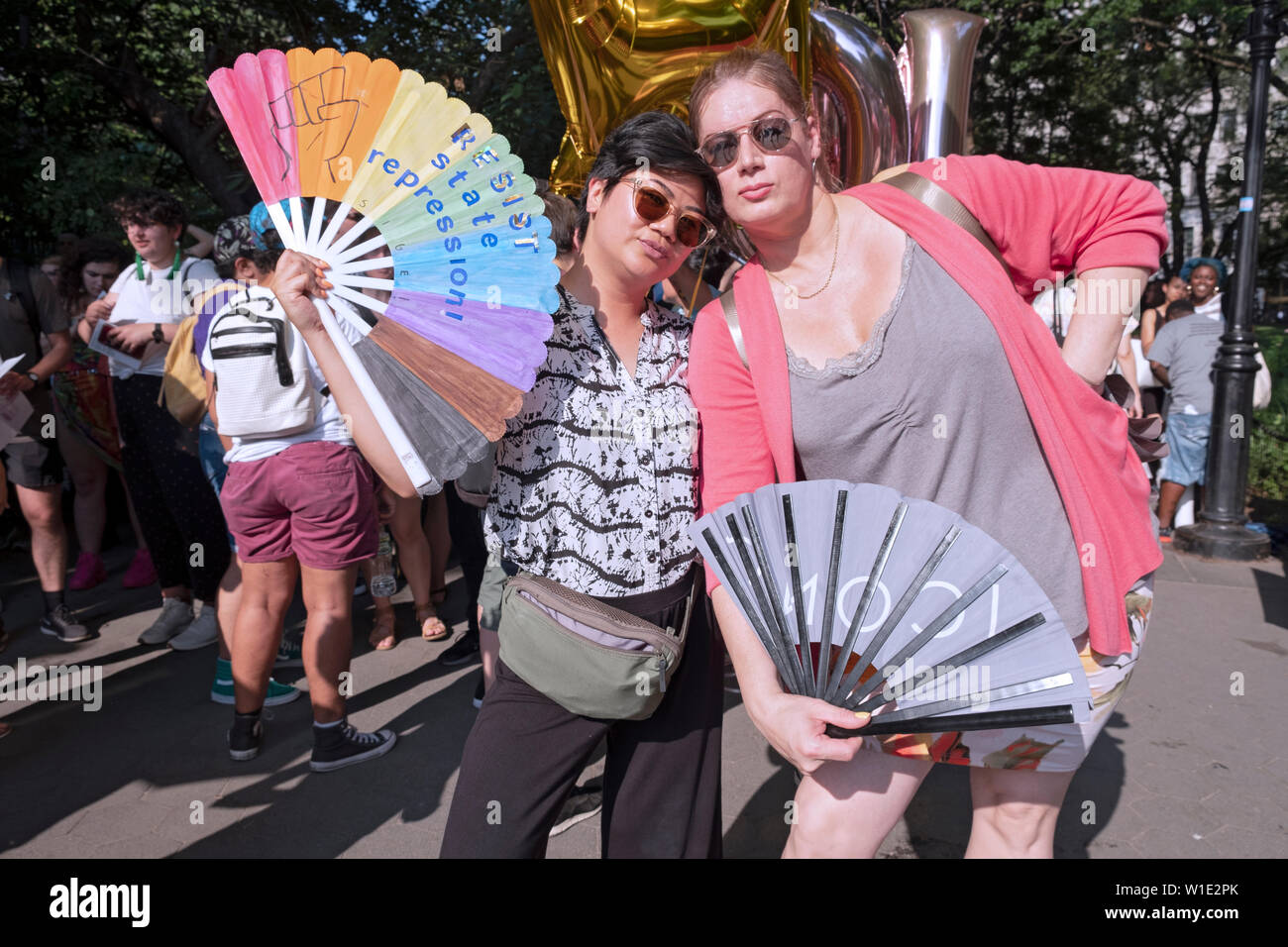 Trans rights rally hi-res stock photography and images - Alamy