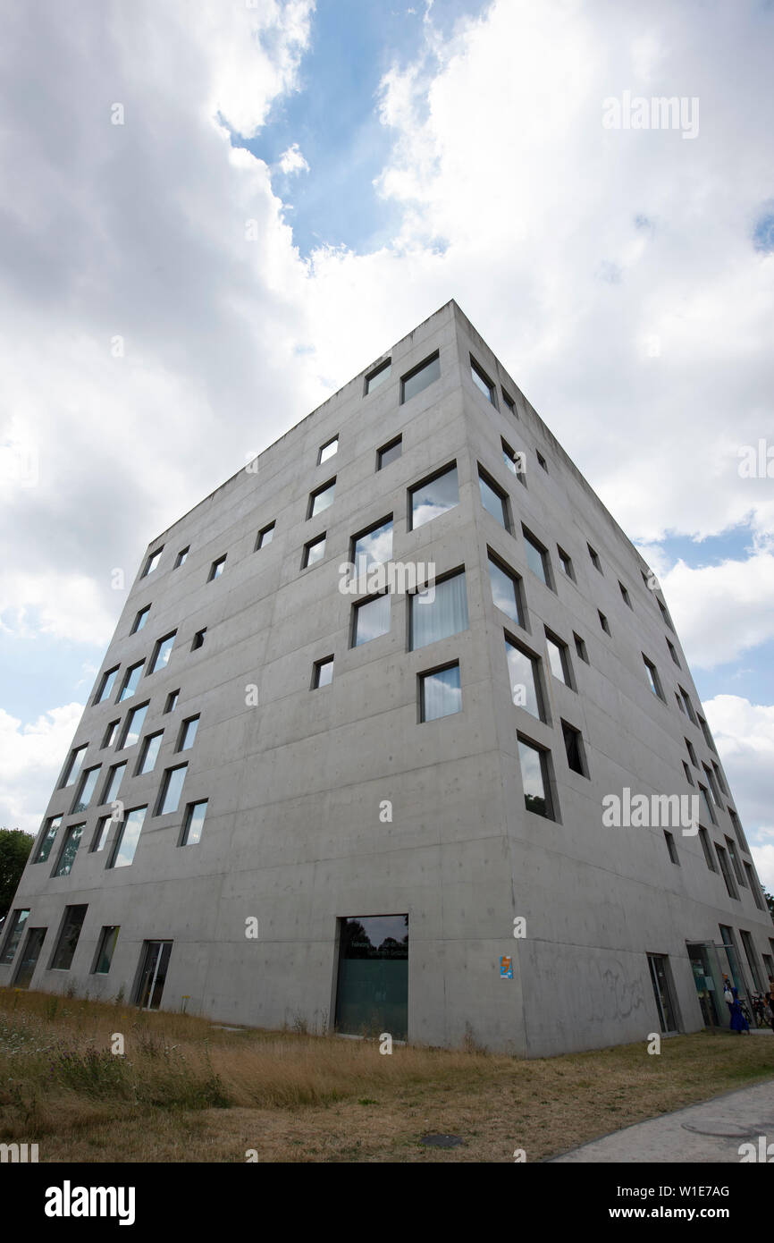 Feature, symbol photo, border motif, the SANAA building, architecture ...