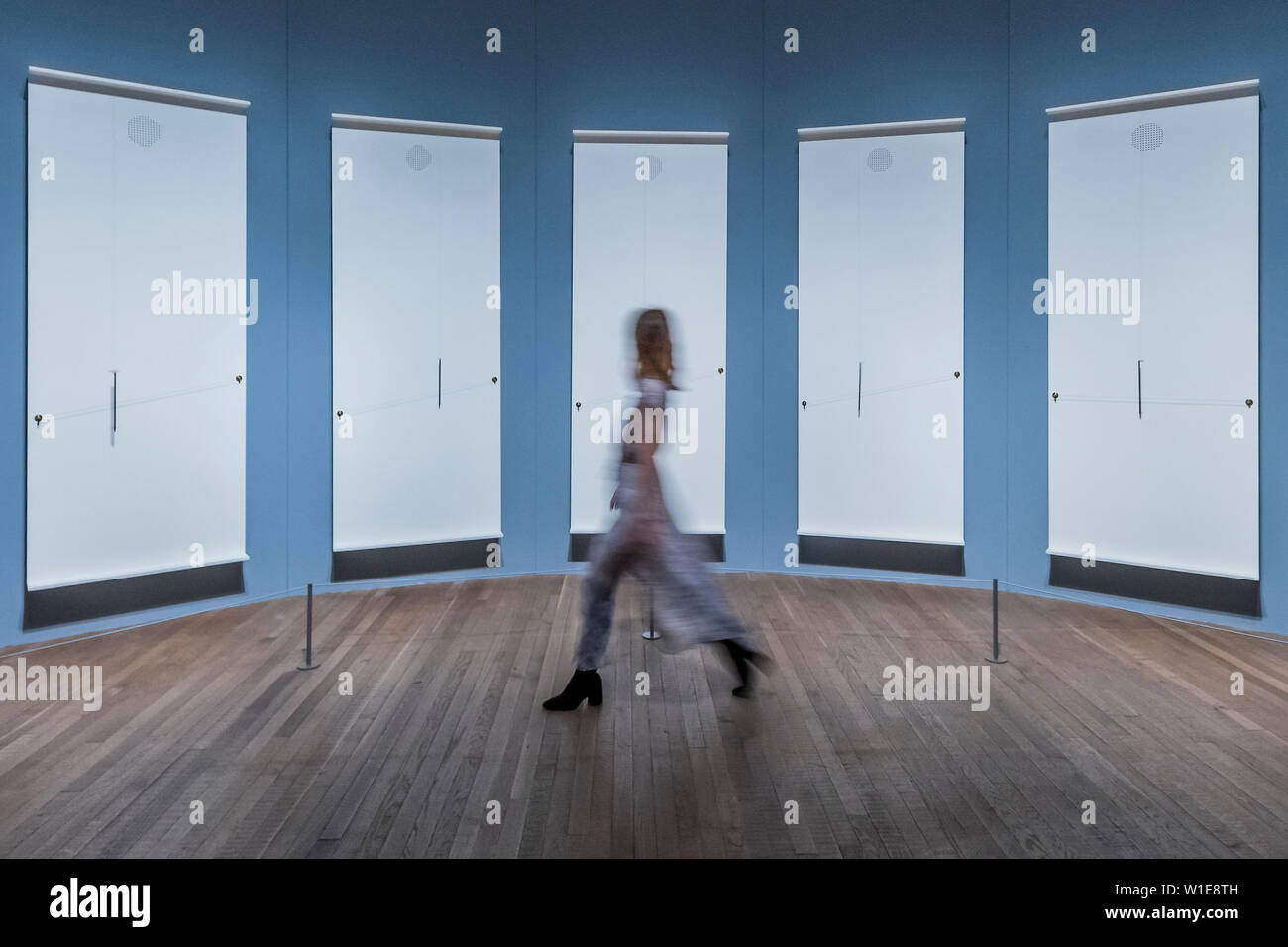 1985 2004 hi-res stock photography and images - Alamy