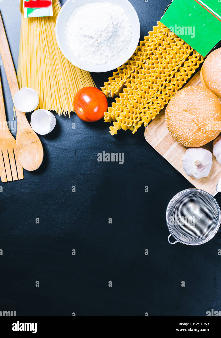 dry pasta spaghetti with ingredient Stock Photo - Alamy