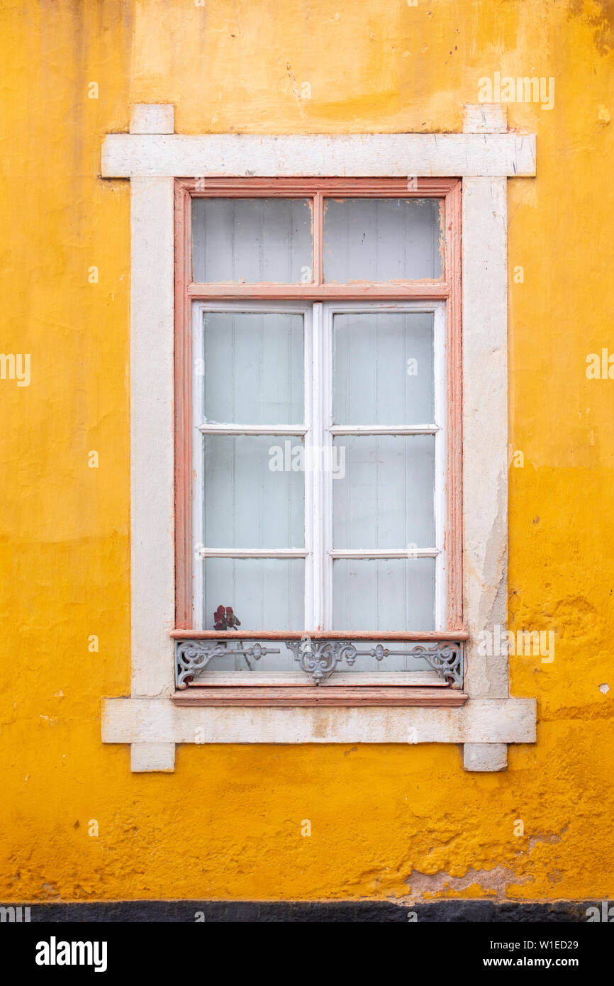 Beautiful details of typical portuguese window Stock Photo - Alamy