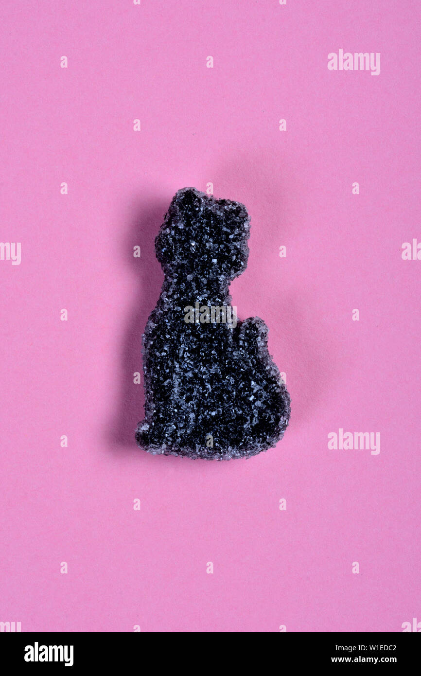 cat jelly candy on pink background Stock Photo - Alamy