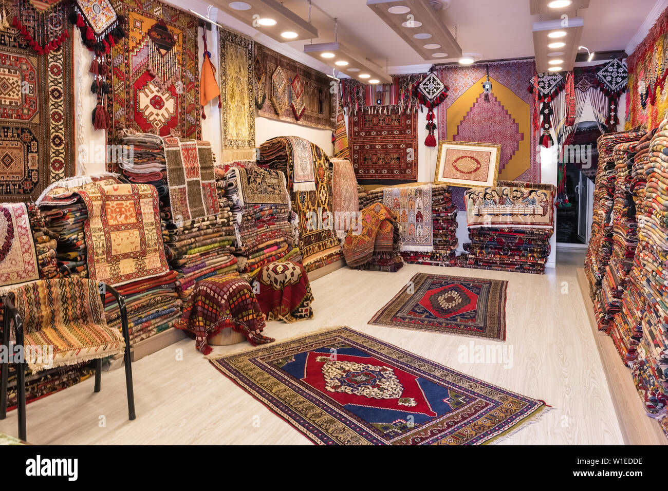 Carpet shop interior hi-res stock photography and images - Alamy