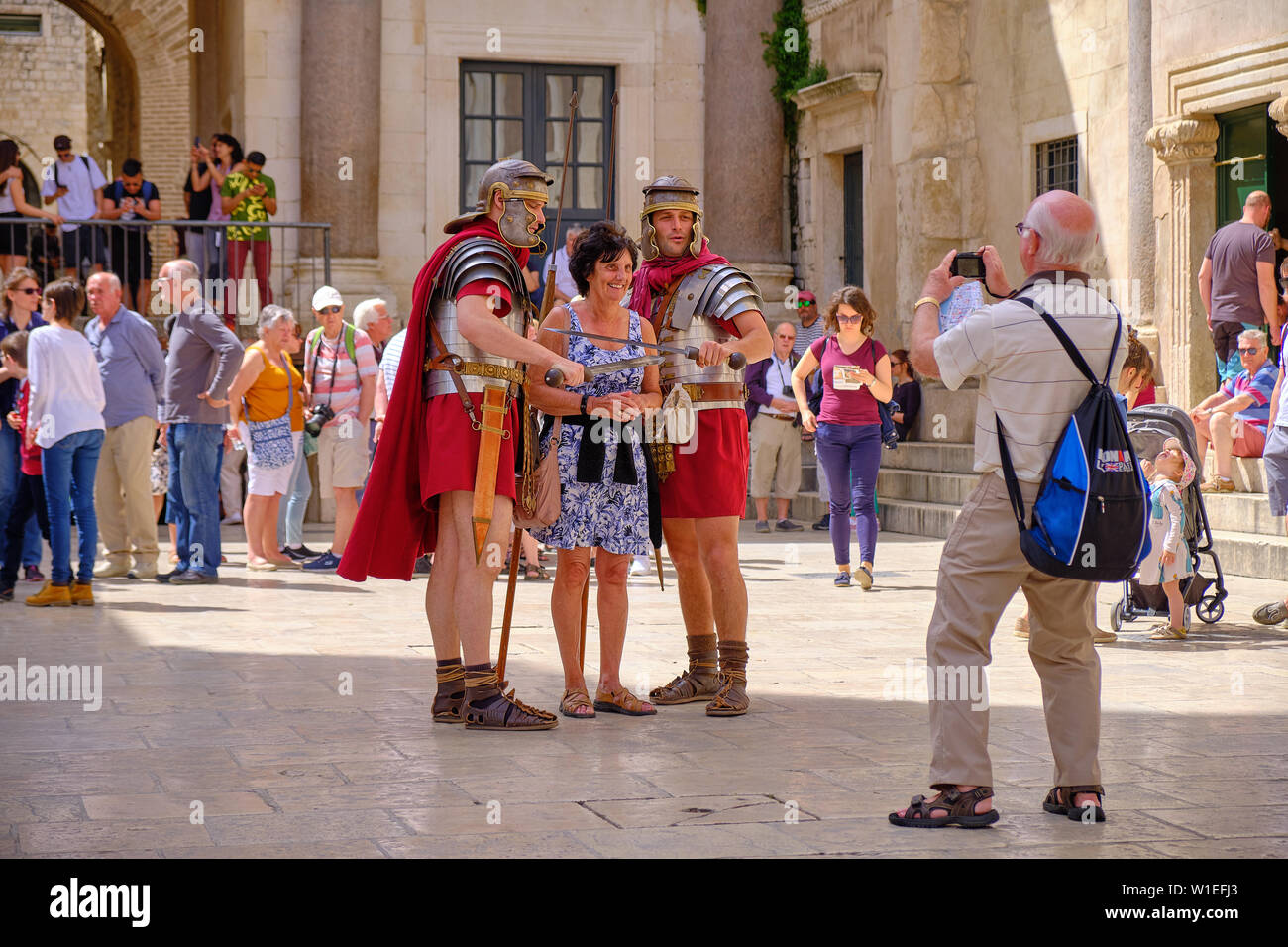 Croatia costume hi-res stock photography and images - Alamy