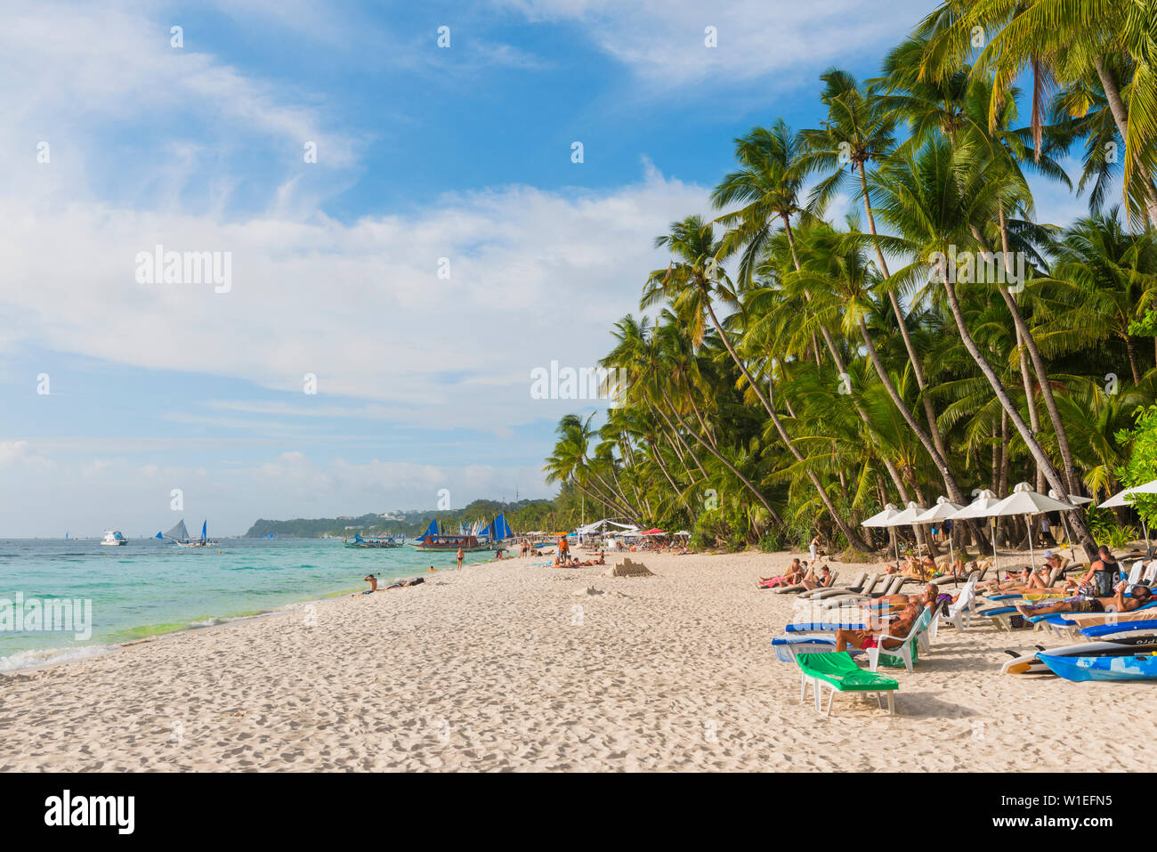 Filipino beach resort hi-res stock photography and images - Alamy