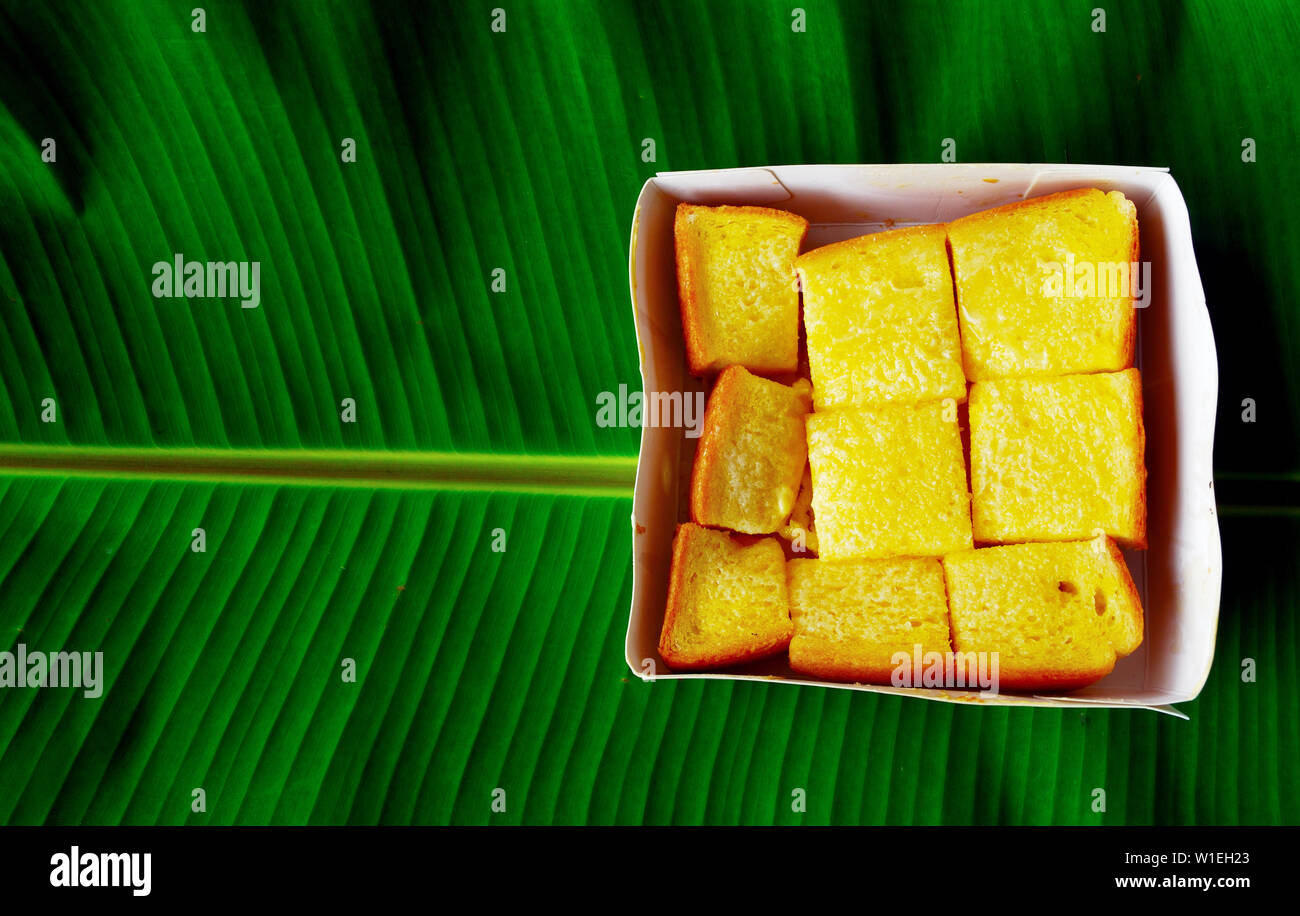 Four leaves placed hi-res stock photography and images - Alamy