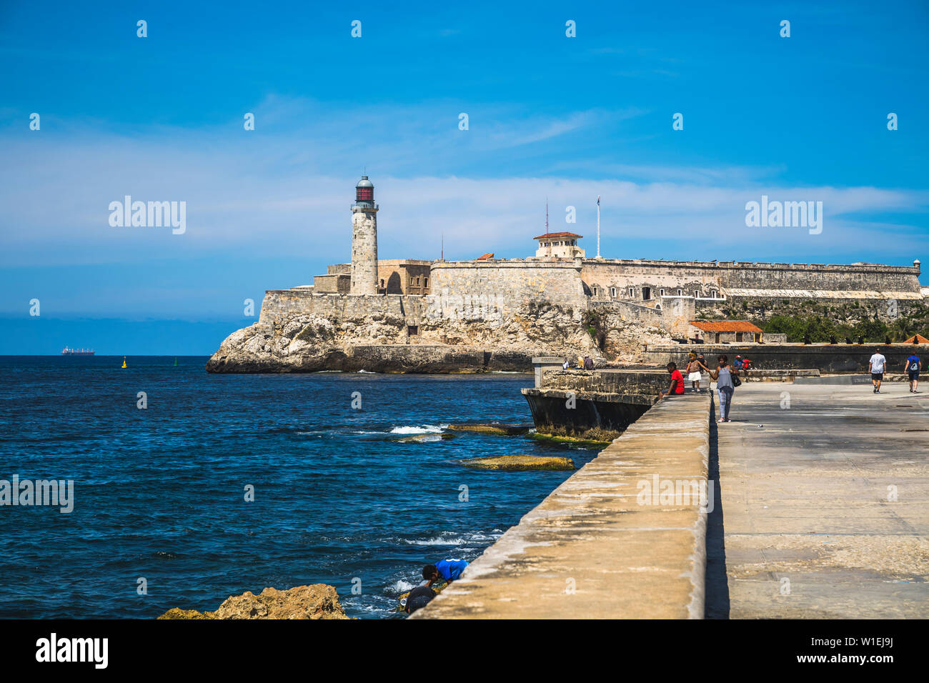 Castillo del Morro (Castillo de los Tres Reyes del Morro), La Habana ...