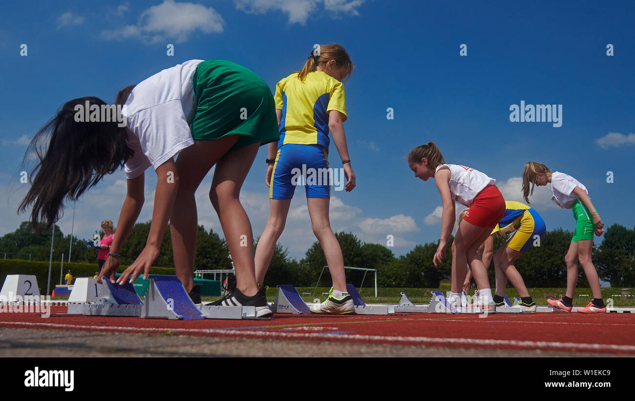 Children athletics tracks hi-res stock photography and images - Alamy