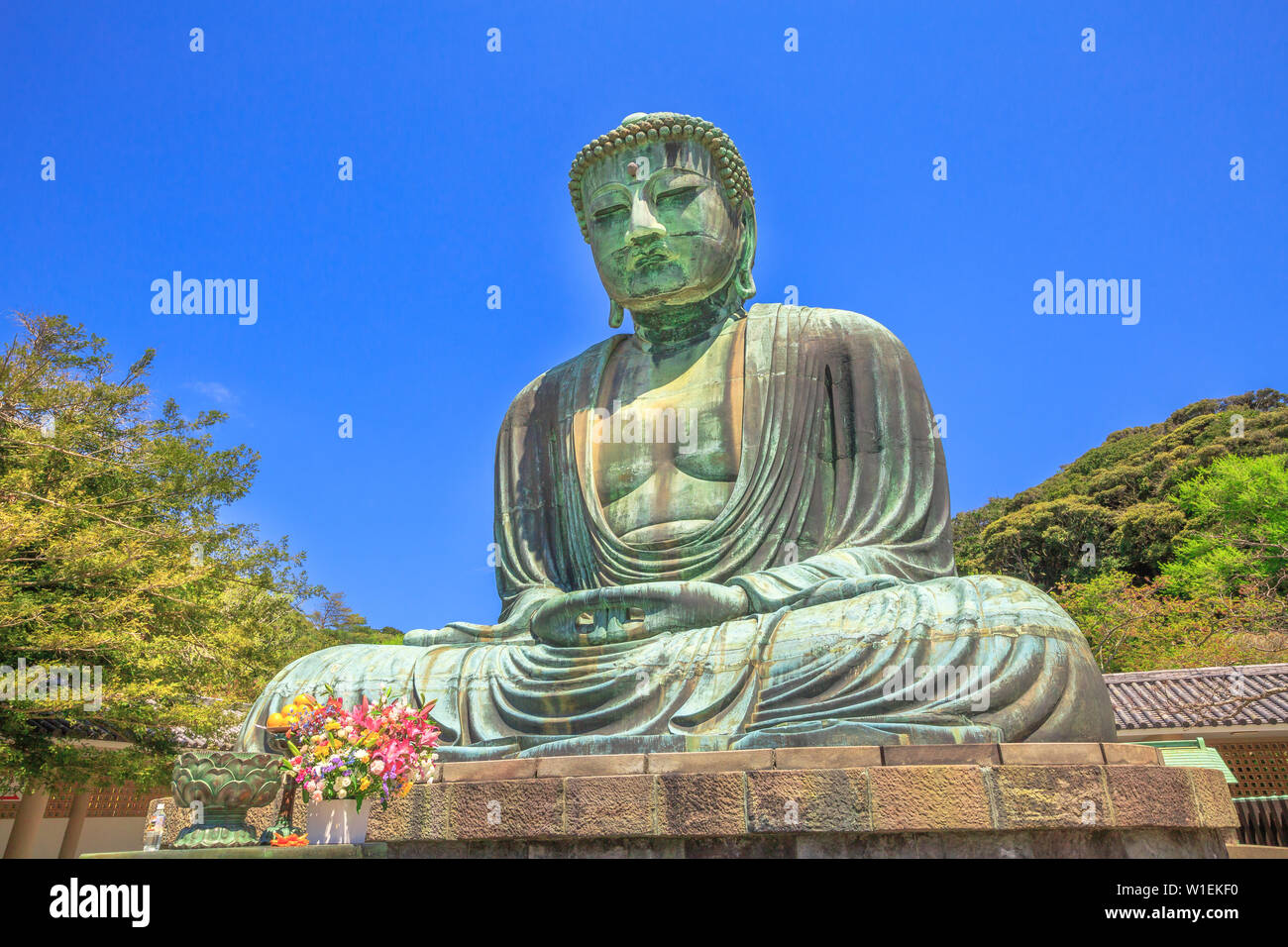 Big Buddha (Daibutsu), one of the largest bronze statue of Buddha ...