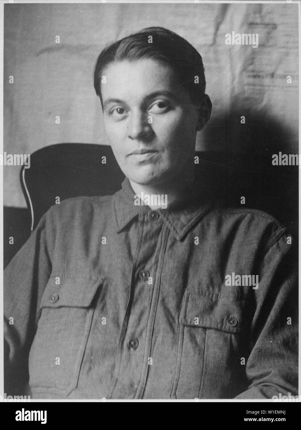 Hazel Carter of Douglas, Arizona, donned an Army uniform to stay with ...