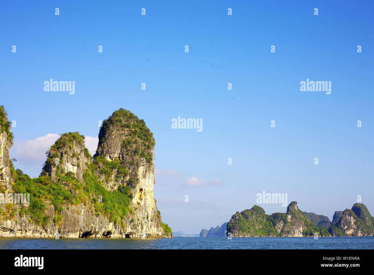 Limestone islands hi-res stock photography and images - Alamy