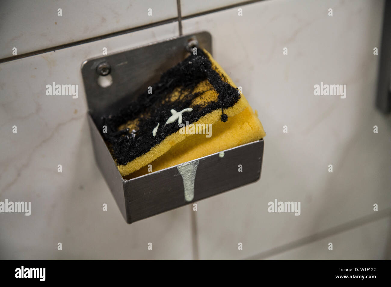 Soap box hi-res stock photography and images - Alamy
