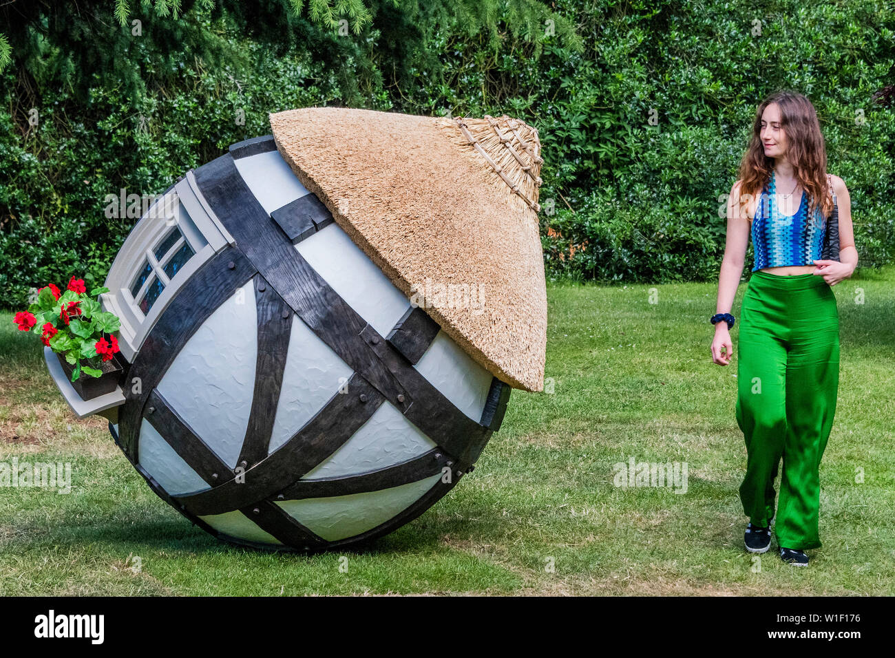 Regents Park, London, UK. 2nd July 2019. Lars Fisk, Tudor Ball (2019 ...
