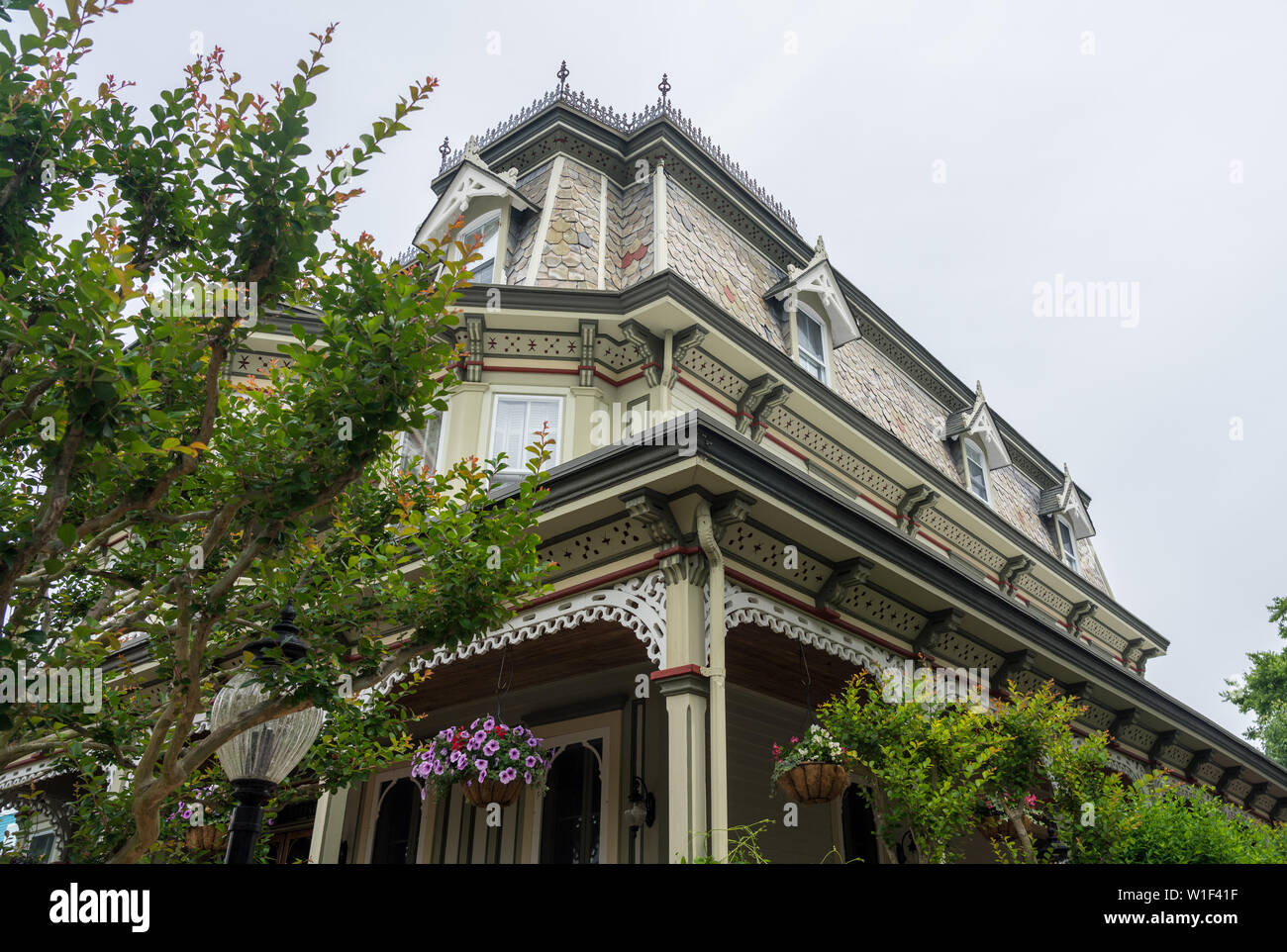 Victorian home in Cape May New Jersey Stock Photo - Alamy