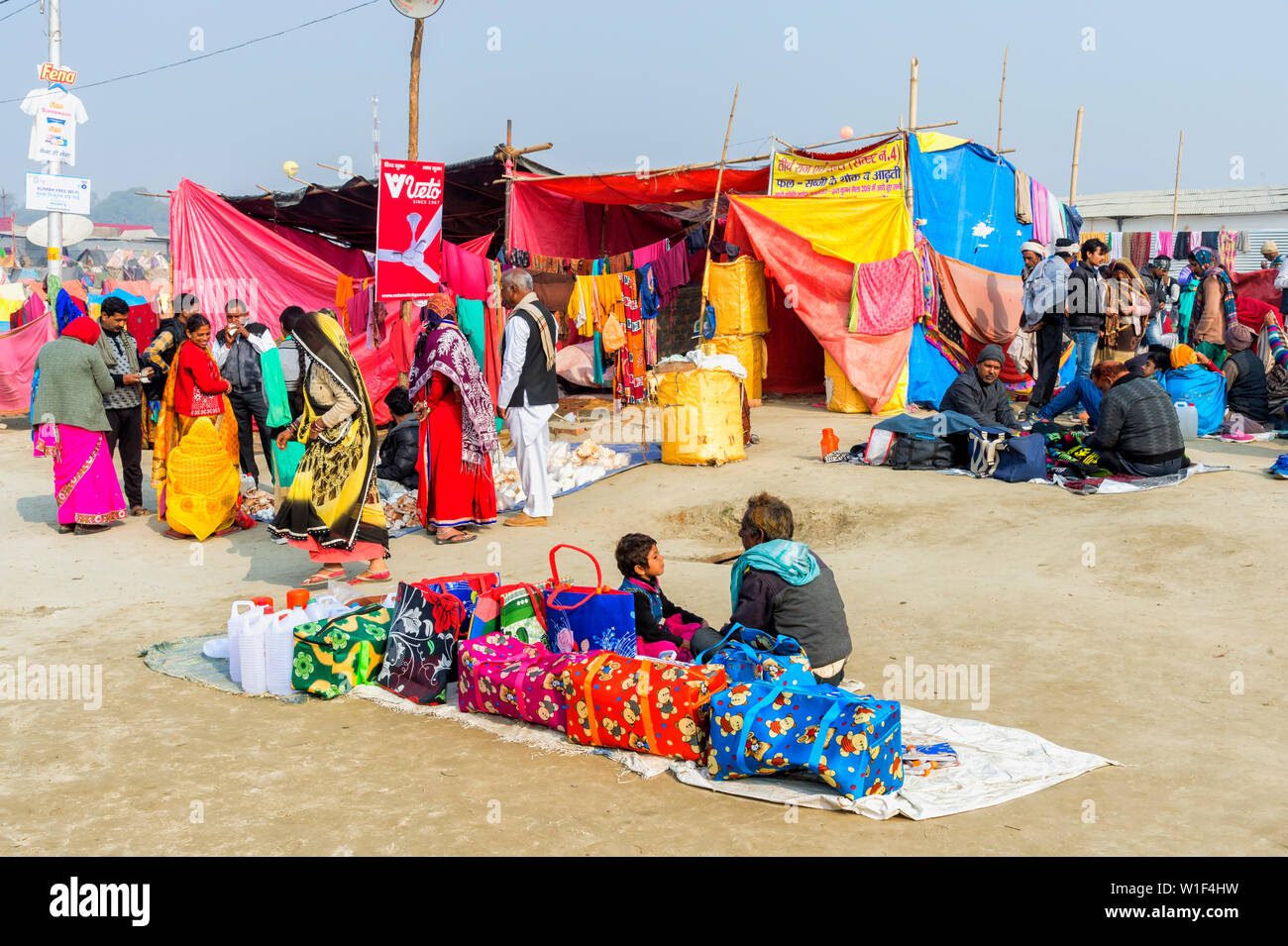 Pilgrims, Allahabad Kumbh Mela, World’s largest religious gathering ...