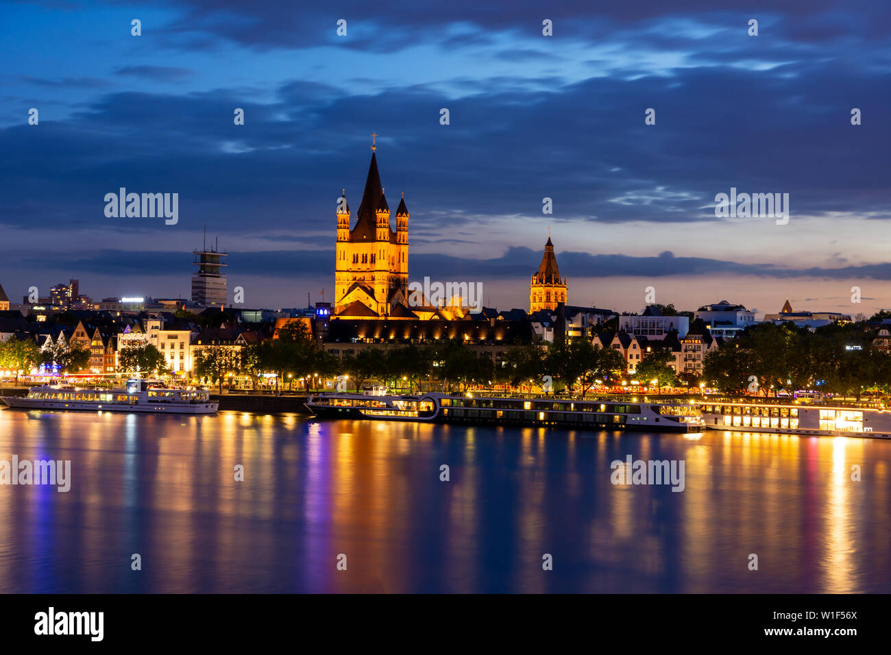 Riverside of the river Rhine in Cologne (Germany) at night Stock Photo ...