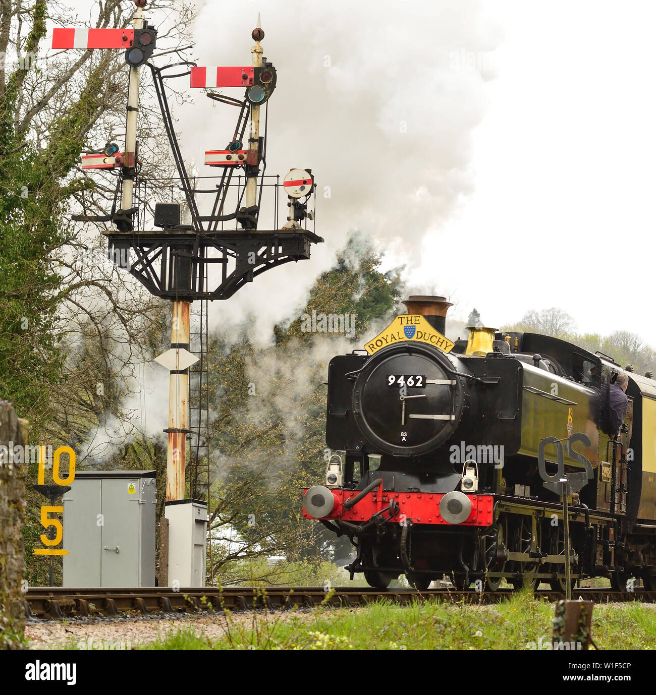 Steam locomotive 9400 hi-res stock photography and images - Alamy