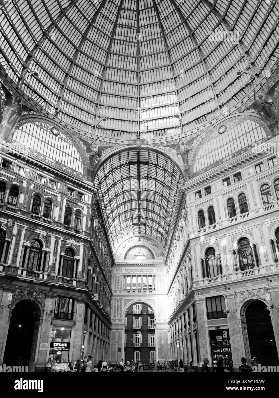 Royal bulding Black and White Stock Photos & Images - Alamy