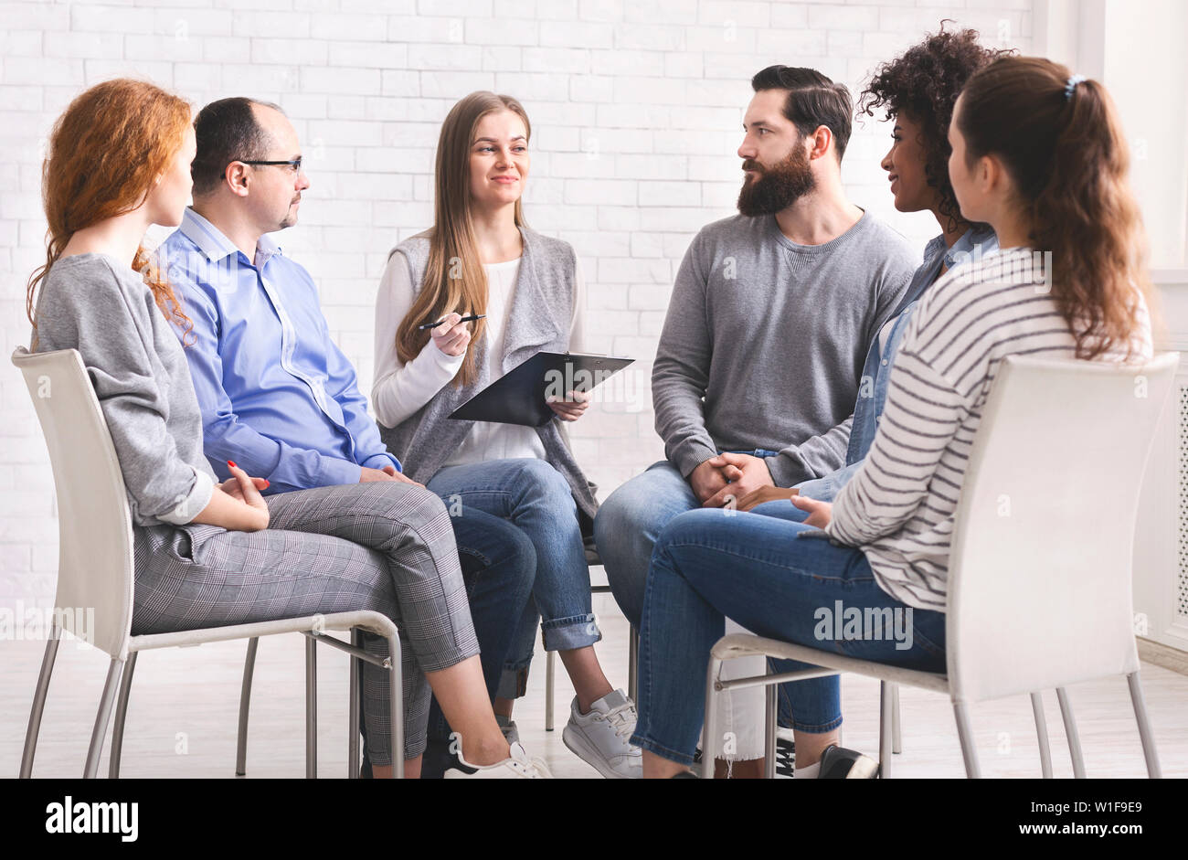 Substance abuse therapy hi-res stock photography and images - Alamy