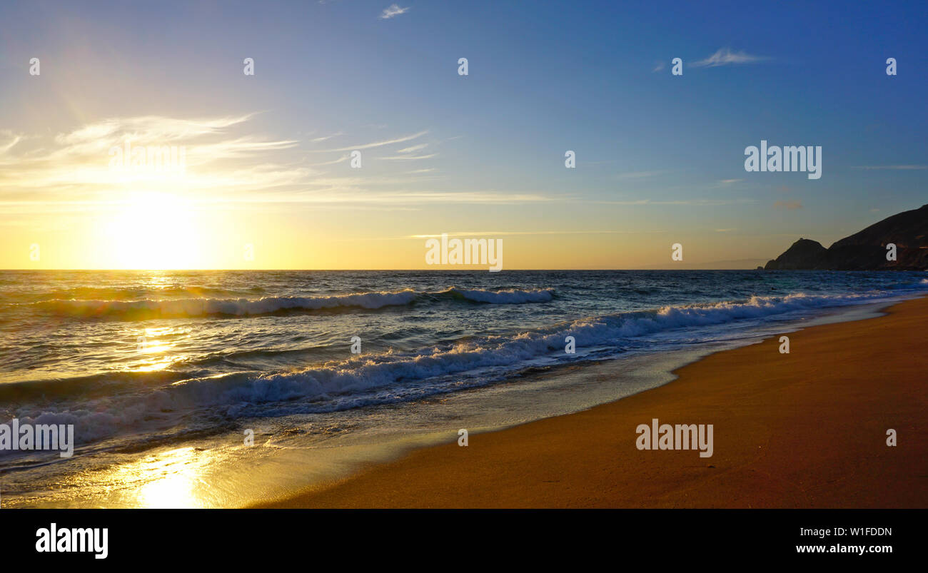 Ocean View from Half Moon Beach, California Stock Photo - Alamy